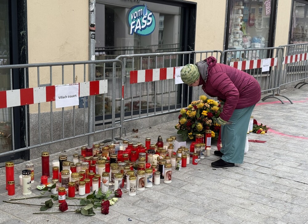 Austria stabbing was 'Islamist attack': interior minister