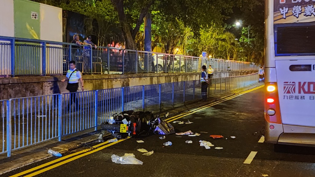 Motorcyclist killed in collision with two KMB buses in Ngau Chi Wan