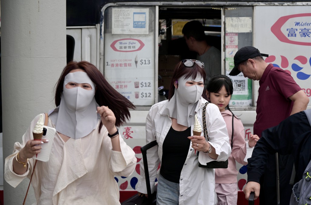 Asthma patients on the rise as sandstorms hit HK