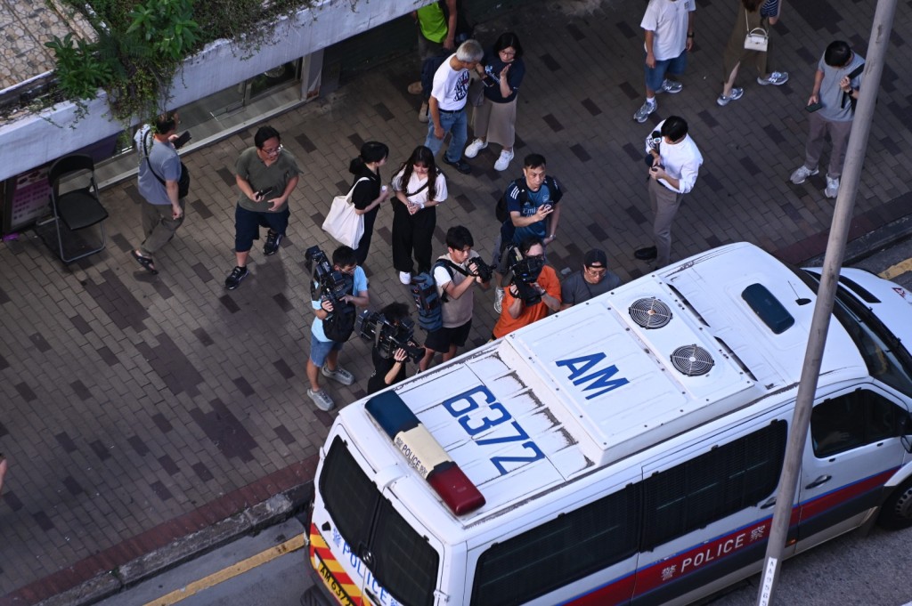 Police investigate suspected double homicide in Sham Shui Po; sister ...