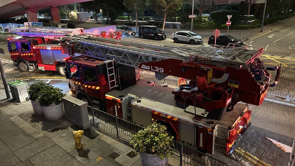Fire at North Point subdivided flat forces 30 to flee