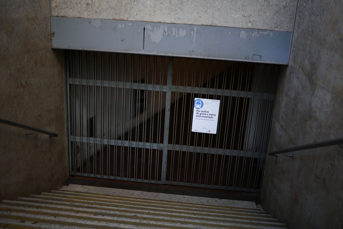 Portugal general strike over labour reform halts trains, flights, shuts ...