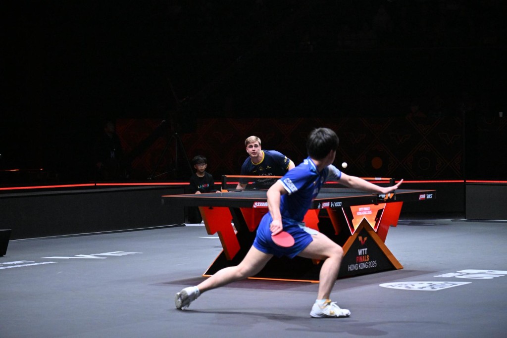 Tomokazu Harimoto wins men's singles title at WTT HK Finals
