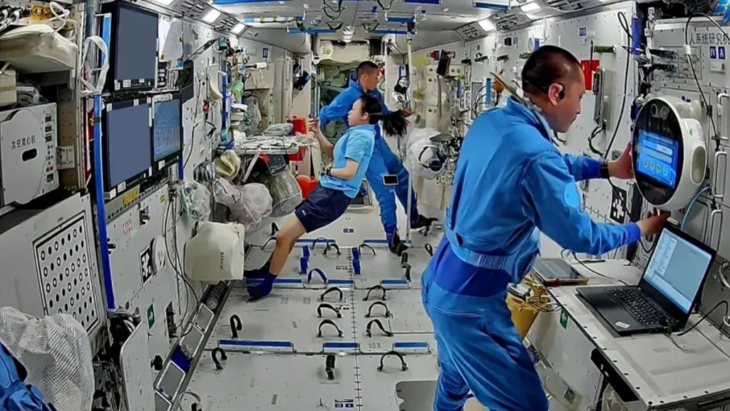 HK astronaut's 'puffy face' on Tiangong space station draws attention