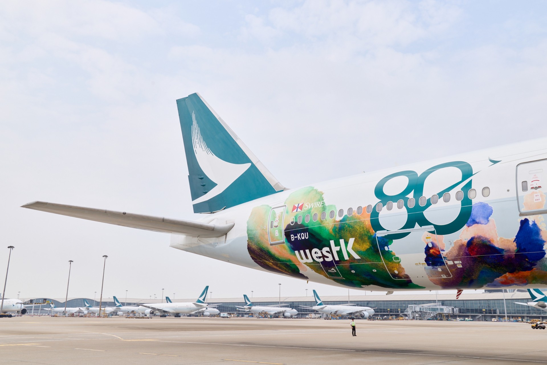 Cathay and WestK unveil the new ‘Spirit of Hong Kong’ aircraft livery