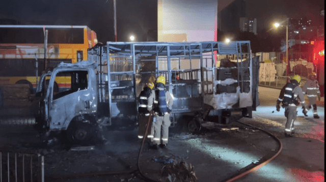Truck destroyed by fire under Kowloon Bay bridge, cause deemed suspicious