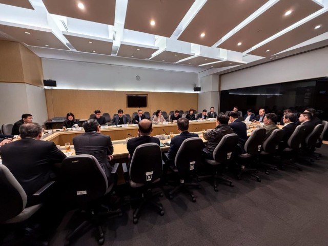 Development chief Bernadette Linn meets construction sector, forecasts ...